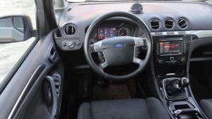 Ford Galaxy 2012 in Vilnius, with an engine capacity of 2.00 L and mileage of 320 thousand km for 5950 €, photo 18 on AUTOMOTO.COM.LV