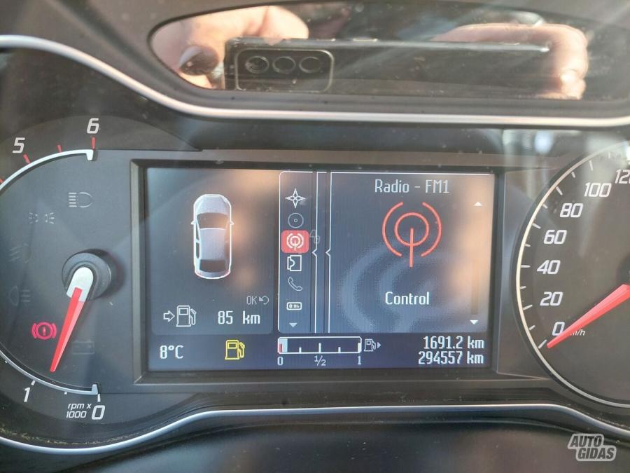 Ford Galaxy 2012 Radviliškis, ar dzinēja tilpumu 2.00 L un nobraukumu 291 tūkst. km par 5100 €, foto 11 vietnē AUTOMOTO.COM.LV