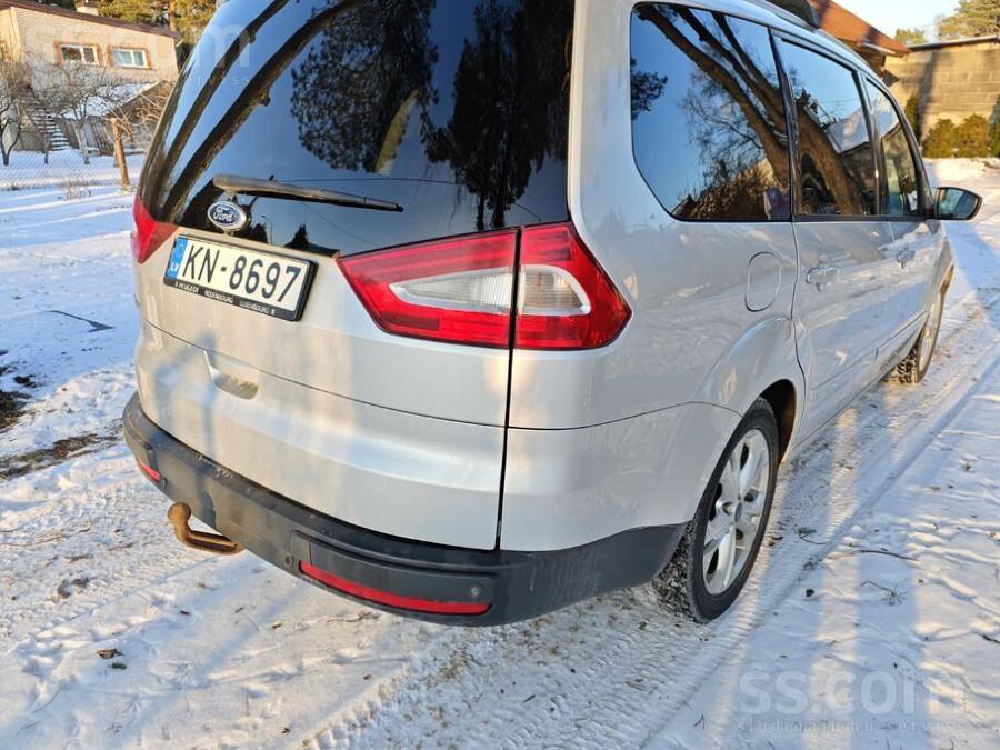 Ford Galaxy 2012 Rīga, ar dzinēja tilpumu 2.00 L un nobraukumu 395 tūkst. km par 4000 €, foto 4 vietnē AUTOMOTO.COM.LV