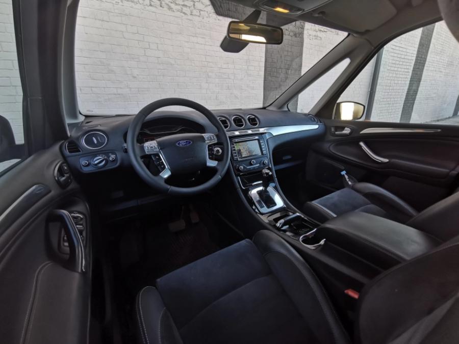 Ford Galaxy 2012 in Riga, with an engine capacity of 2.00 L and mileage of 295 thousand km for 6890 €, photo 3 on AUTOMOTO.COM.LV