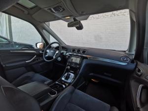 Ford Galaxy 2012 in Riga, with an engine capacity of 2.00 L and mileage of 295 thousand km for 6890 €, photo 6 on AUTOMOTO.COM.LV