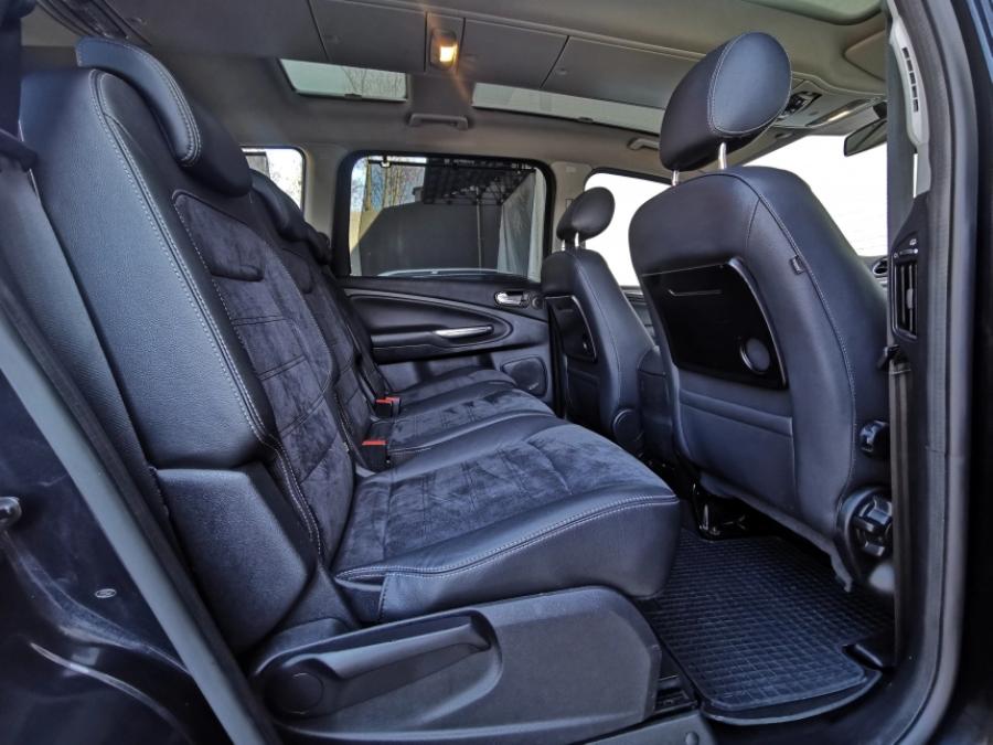 Ford Galaxy 2012 in Riga, with an engine capacity of 2.00 L and mileage of 295 thousand km for 6890 €, photo 8 on AUTOMOTO.COM.LV