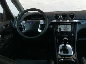 Ford Galaxy 2012 in Riga, with an engine capacity of 2.00 L and mileage of 295 thousand km for 6890 €, photo 10 on AUTOMOTO.COM.LV