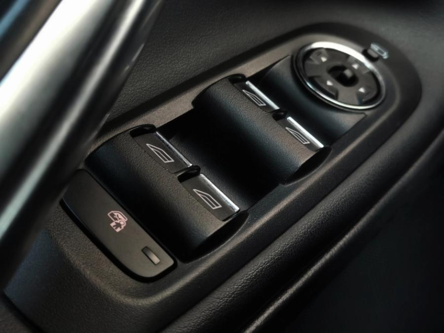 Ford Galaxy 2012 in Riga, with an engine capacity of 2.00 L and mileage of 295 thousand km for 6890 €, photo 18 on AUTOMOTO.COM.LV