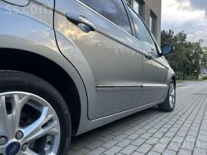Ford Galaxy 2012 Tukums, ar dzinēja tilpumu 2.00 L un nobraukumu 310 tūkst. km par 5990 €, foto 10 vietnē AUTOMOTO.COM.LV