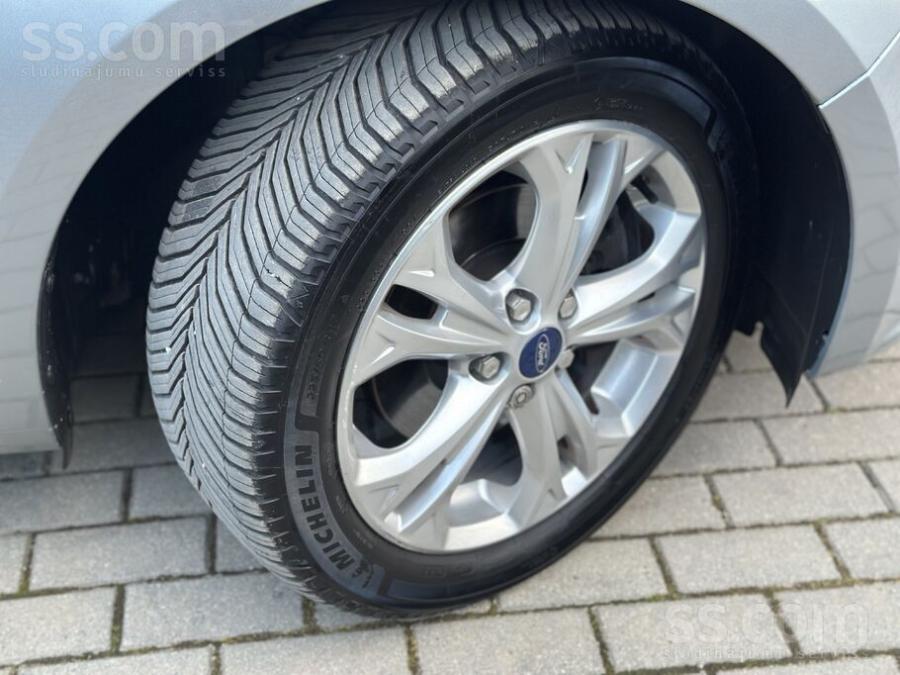 Ford Galaxy 2012 Tukums, ar dzinēja tilpumu 2.00 L un nobraukumu 310 tūkst. km par 5990 €, foto 13 vietnē AUTOMOTO.COM.LV