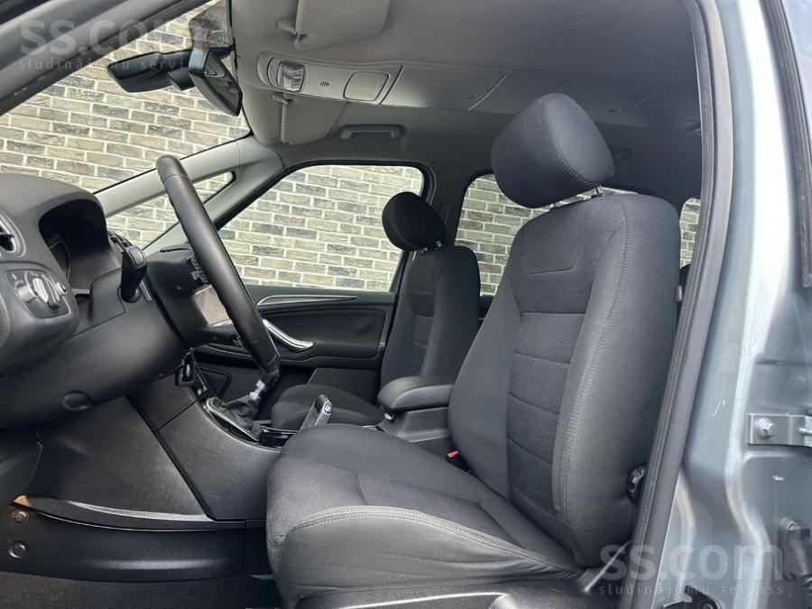 Ford Galaxy 2012 Tukums, ar dzinēja tilpumu 2.00 L un nobraukumu 310 tūkst. km par 5990 €, foto 16 vietnē AUTOMOTO.COM.LV