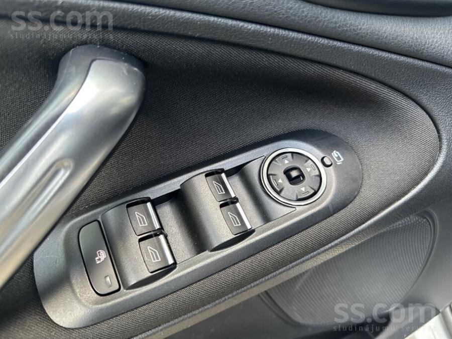 Ford Galaxy 2012 Tukums, ar dzinēja tilpumu 2.00 L un nobraukumu 310 tūkst. km par 5990 €, foto 24 vietnē AUTOMOTO.COM.LV