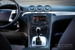 Ford Galaxy 2013 in Riga, with an engine capacity of 2.00 L and mileage of 275 thousand km for 6190 €, photo 16 on AUTOMOTO.COM.LV