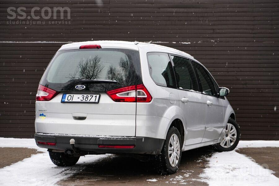 Ford Galaxy 2014 Rīga, ar dzinēja tilpumu 2.00 L un nobraukumu 334 tūkst. km par 7790 €, foto 3 vietnē AUTOMOTO.COM.LV
