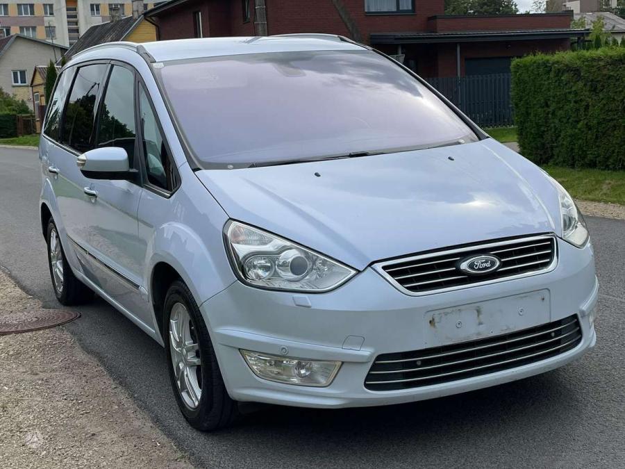 Ford Galaxy 2015 in Panevezys, with an engine capacity of 2.00 L and mileage of 263 thousand km for 5800 €, photo 3 on AUTOMOTO.COM.LV