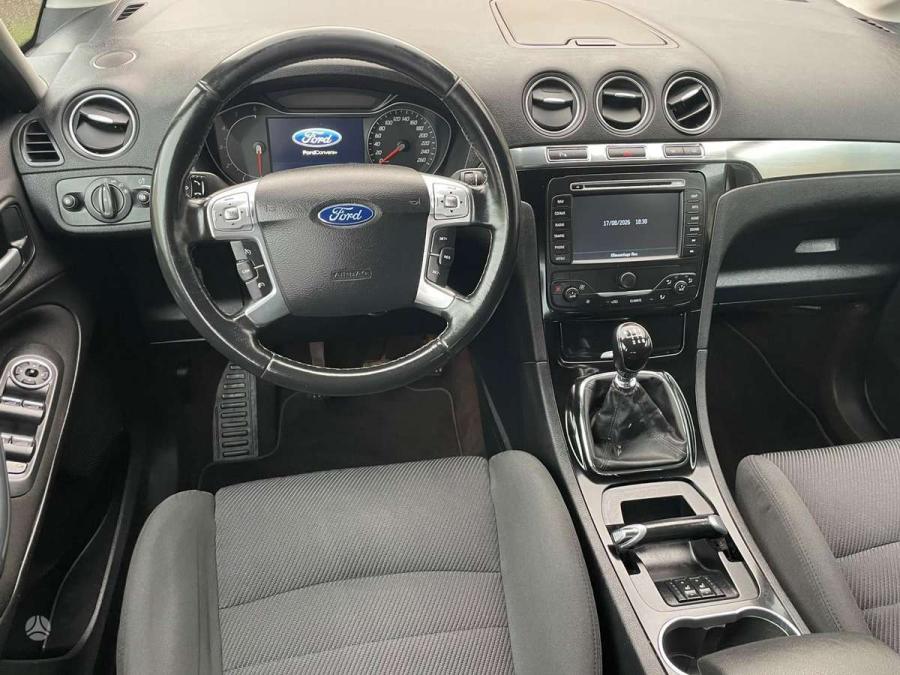 Ford Galaxy 2015 in Panevezys, with an engine capacity of 2.00 L and mileage of 263 thousand km for 5800 €, photo 6 on AUTOMOTO.COM.LV