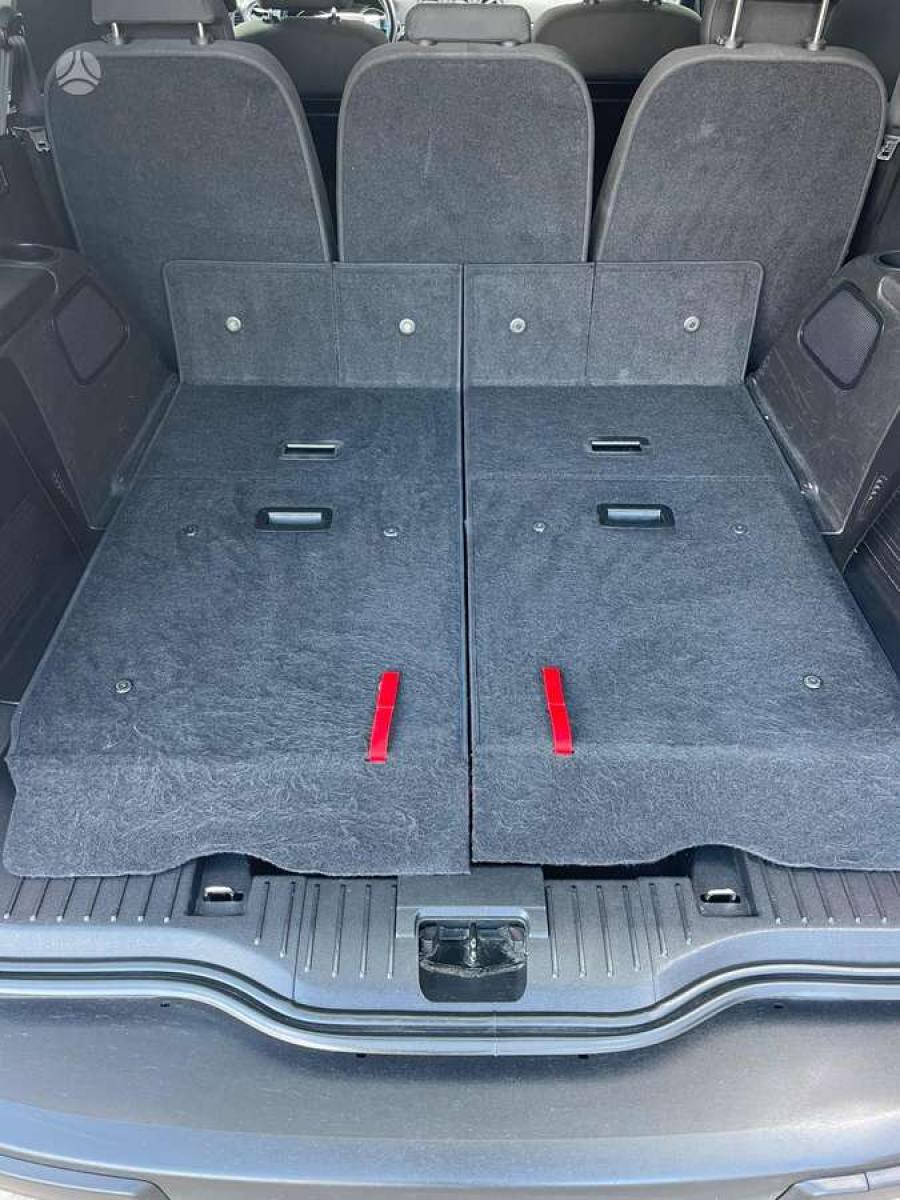 Ford Galaxy 2015 in Panevezys, with an engine capacity of 2.00 L and mileage of 263 thousand km for 5800 €, photo 21 on AUTOMOTO.COM.LV