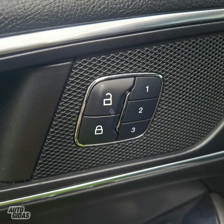 Ford Galaxy 2016 in Kaunas, with an engine capacity of 2.00 L and mileage of 300 thousand km for 9100 €, photo 32 on AUTOMOTO.COM.LV