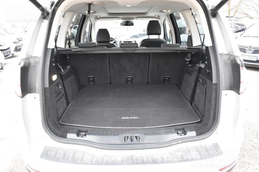 Ford Galaxy 2017 Rīga, ar dzinēja tilpumu 2.00 L un nobraukumu 209 tūkst. km par 4500 €, foto 7 vietnē AUTOMOTO.COM.LV