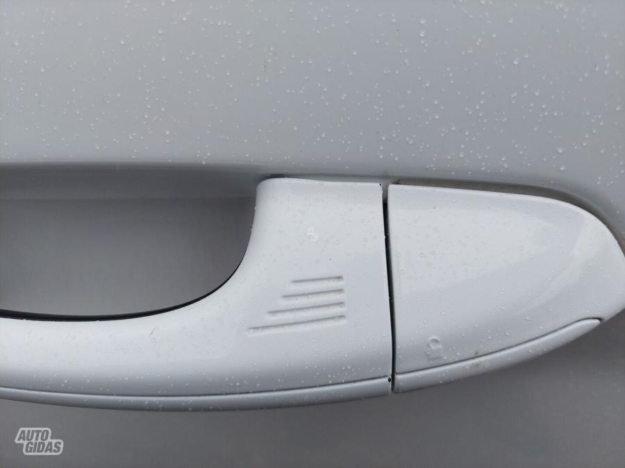 Ford Galaxy 2019 Radviliškis, ar dzinēja tilpumu 2.00 L un nobraukumu 241 tūkst. km par 9150 €, foto 14 vietnē AUTOMOTO.COM.LV
