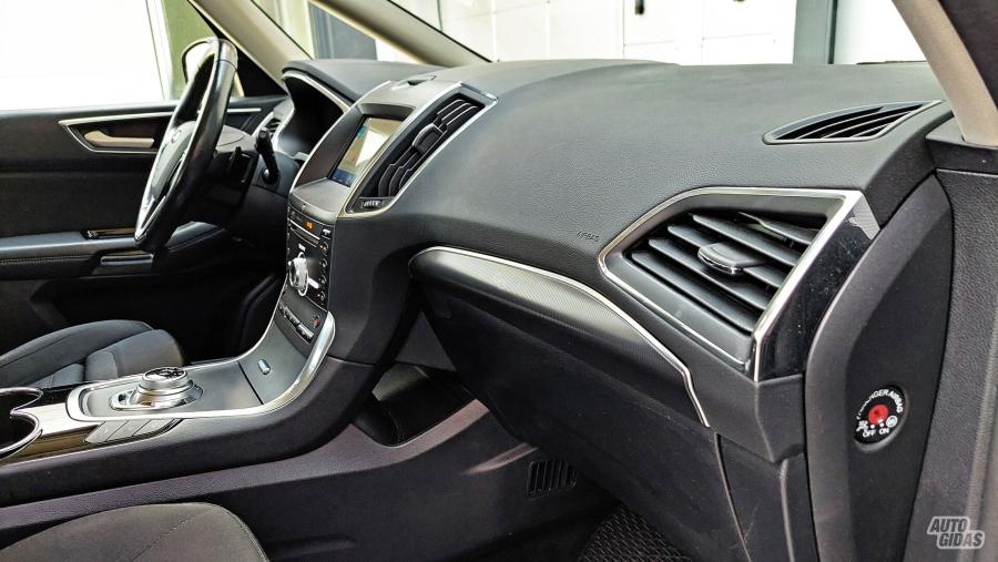 Ford Galaxy 2021 in Vilnius, with an engine capacity of 2.50 L and mileage of 73 thousand km for 16990 €, photo 19 on AUTOMOTO.COM.LV