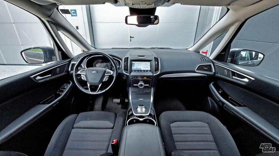 Ford Galaxy 2021 in Vilnius, with an engine capacity of 2.50 L and mileage of 73 thousand km for 16990 €, photo 21 on AUTOMOTO.COM.LV