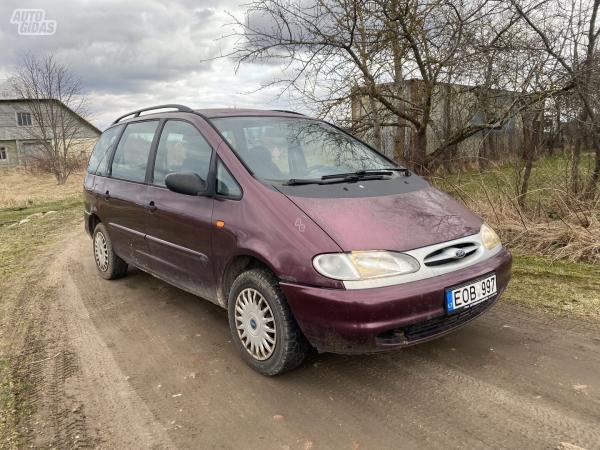 Red Ford Galaxy 1996 in Vilnius, with an engine capacity of 1.90 L and mileage of 500 thousand km for 450 €, photo 1 on AUTOMOTO.COM.LV
