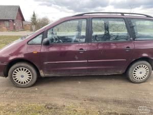 Sarkans Ford Galaxy 1996 Viļņa, ar dzinēja tilpumu 1.90 L un nobraukumu 500 tūkst. km par 450 €, foto 3 vietnē AUTOMOTO.COM.LV