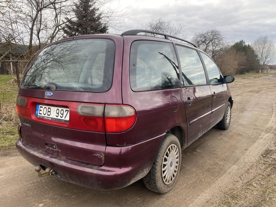 Sarkans Ford Galaxy 1996 Viļņa, ar dzinēja tilpumu 1.90 L un nobraukumu 500 tūkst. km par 450 €, foto 4 vietnē AUTOMOTO.COM.LV