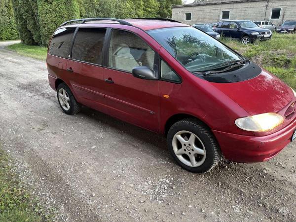 Sarkans Ford Galaxy 1996 Joniškis, ar dzinēja tilpumu 1.90 L un nobraukumu 430 tūkst. km par 850 €, foto 7 vietnē AUTOMOTO.COM.LV