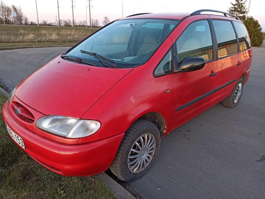 Sarkans Ford Galaxy 1999 Viļņa, ar dzinēja tilpumu 1.90 L un nobraukumu 394 tūkst. km par 650 €, foto 7 vietnē AUTOMOTO.COM.LV