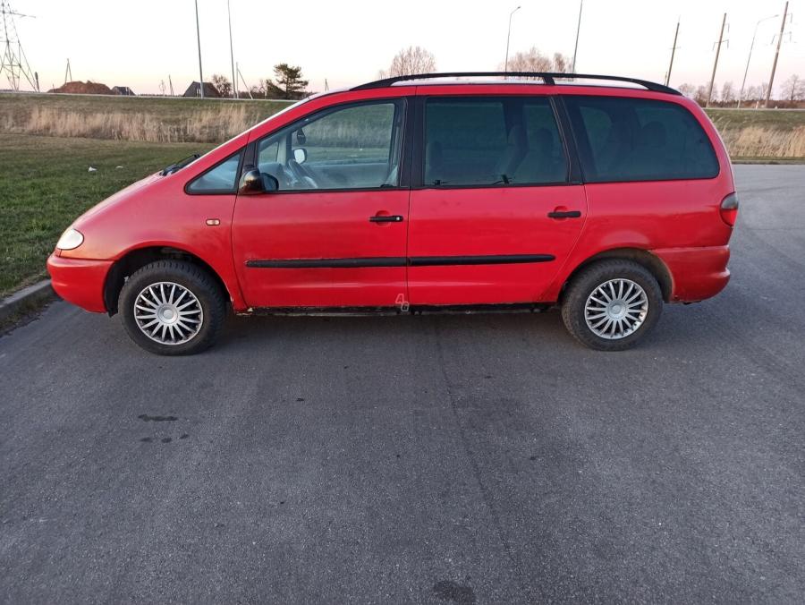 Sarkans Ford Galaxy 1999 Viļņa, ar dzinēja tilpumu 1.90 L un nobraukumu 394 tūkst. km par 650 €, foto 8 vietnē AUTOMOTO.COM.LV