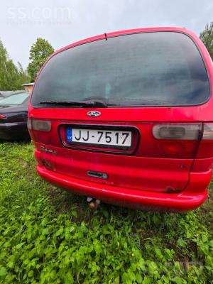 Sarkans Ford Galaxy 1999 Daugavpils, ar dzinēja tilpumu 1.90 L un nobraukumu 460 tūkst. km par 700 €, foto 3 vietnē AUTOMOTO.COM.LV