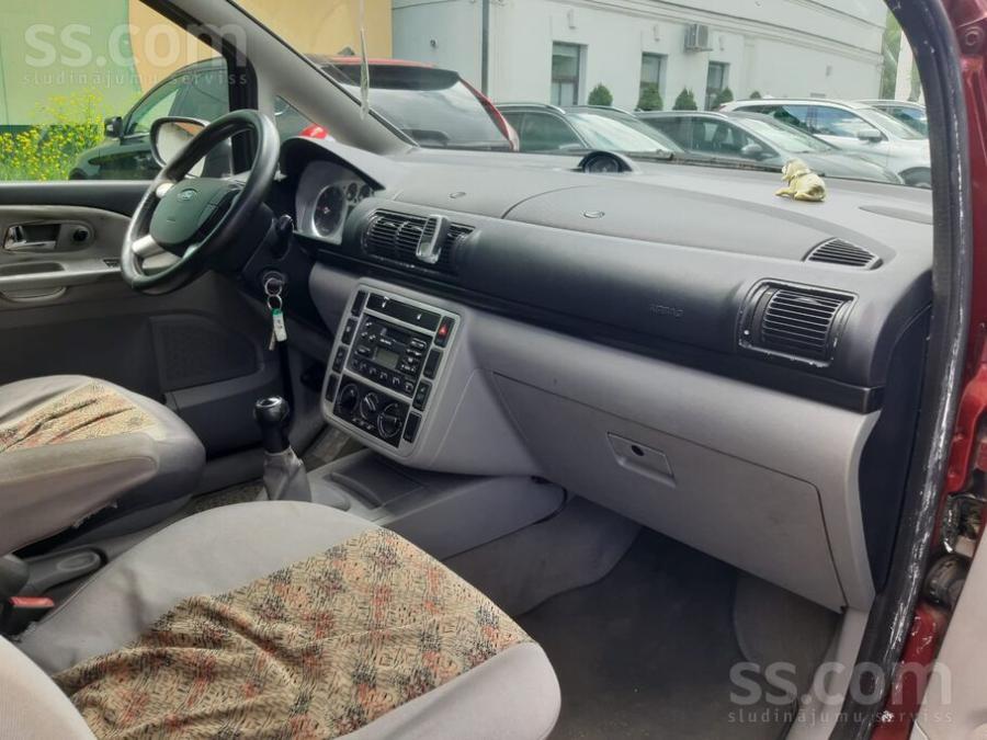 Red Ford Galaxy 2001 in Daugavpils, with an engine capacity of 1.90 L and mileage of 0 thousand km for 1350 €, photo 20 on AUTOMOTO.COM.LV