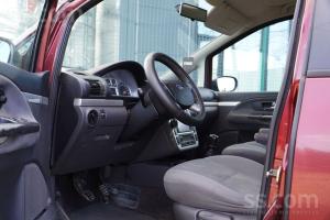 Red Ford Galaxy 2004 in Riga, with an engine capacity of 2.30 L and mileage of 283 thousand km for 1490 €, photo 16 on AUTOMOTO.COM.LV