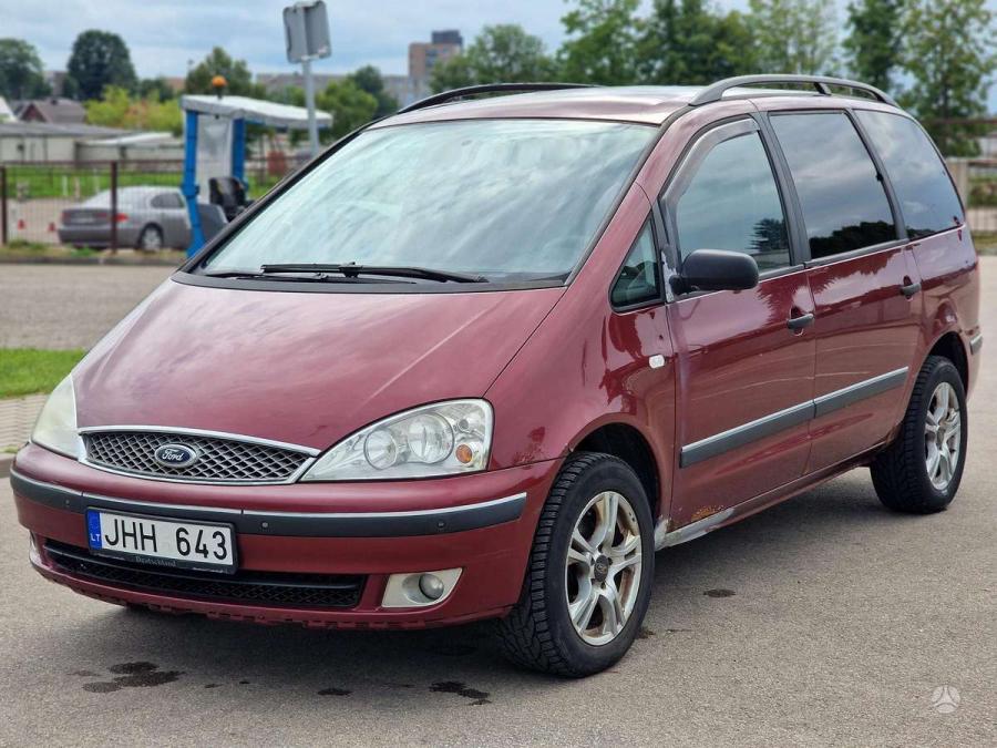 Red Ford Galaxy 2004 in Telschi, with an engine capacity of 1.90 L and mileage of 326 thousand km for 1200 €, photo 4 on AUTOMOTO.COM.LV