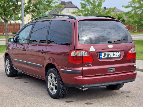 Красный Форд Галакси 2004 в Тельшяй, объемом двигателя 1.90 л и пробегом 326 тыс. км за 1200 €, фото 6 на AUTOMOTO.COM.LV