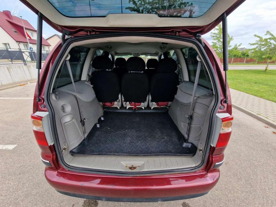 Red Ford Galaxy 2004 in Telschi, with an engine capacity of 1.90 L and mileage of 326 thousand km for 1200 €, photo 17 on AUTOMOTO.COM.LV