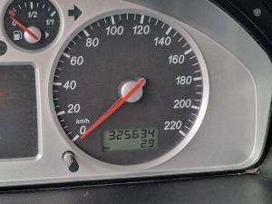 Red Ford Galaxy 2004 in Telschi, with an engine capacity of 1.90 L and mileage of 326 thousand km for 1200 €, photo 19 on AUTOMOTO.COM.LV