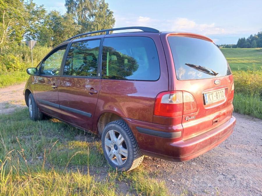 Sarkans Ford Galaxy 2005 Rēzekne, ar dzinēja tilpumu 1.90 L un nobraukumu 350 tūkst. km par 1300 €, foto 5 vietnē AUTOMOTO.COM.LV