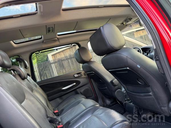 Sarkans Ford Galaxy 2006 Rīga, ar dzinēja tilpumu 2.00 L un nobraukumu 0 tūkst. km par 1690 €, foto 6 vietnē AUTOMOTO.COM.LV