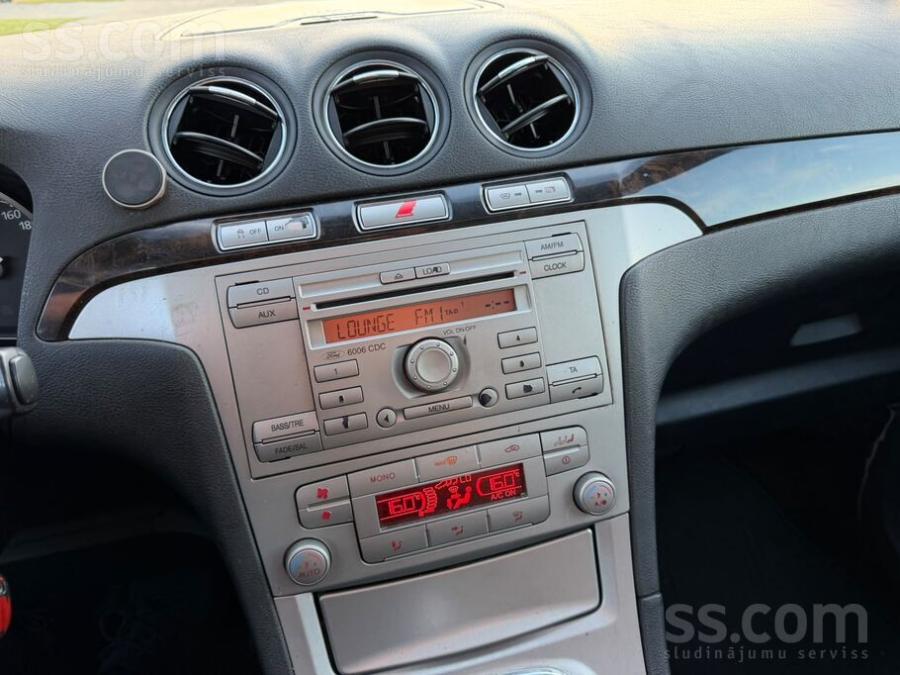 Sarkans Ford Galaxy 2006 Rīga, ar dzinēja tilpumu 2.00 L un nobraukumu 0 tūkst. km par 1690 €, foto 10 vietnē AUTOMOTO.COM.LV
