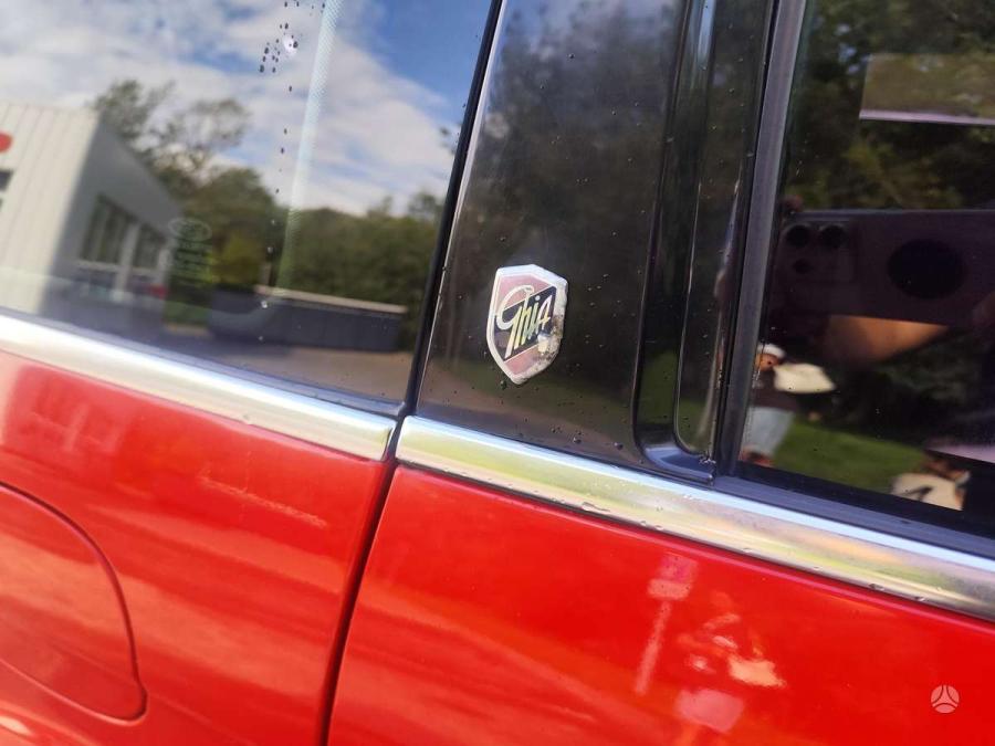 Red Ford Galaxy 2007 in Vilnius, with an engine capacity of 2.00 L and mileage of 409 thousand km for 3500 €, photo 4 on AUTOMOTO.COM.LV