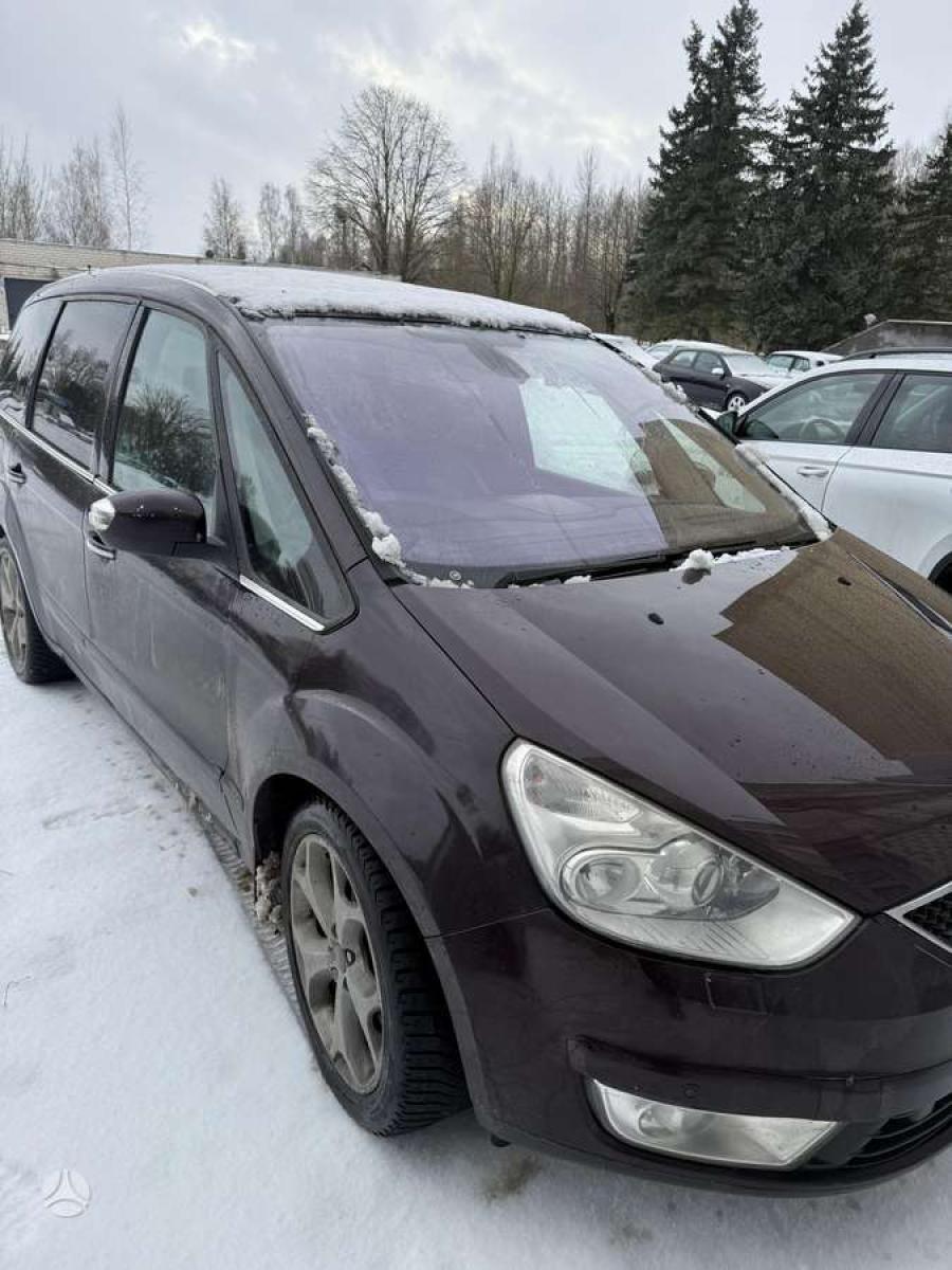 Sarkans Ford Galaxy 2008 Kėdainiai, ar dzinēja tilpumu 0.00 L un nobraukumu 290 tūkst. km par 1500 €, foto 1 vietnē AUTOMOTO.COM.LV