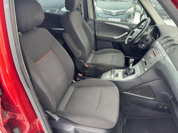 Sarkans Ford Galaxy 2008 Jurbarkas, ar dzinēja tilpumu 2.00 L un nobraukumu 212 tūkst. km par 4150 €, foto 9 vietnē AUTOMOTO.COM.LV