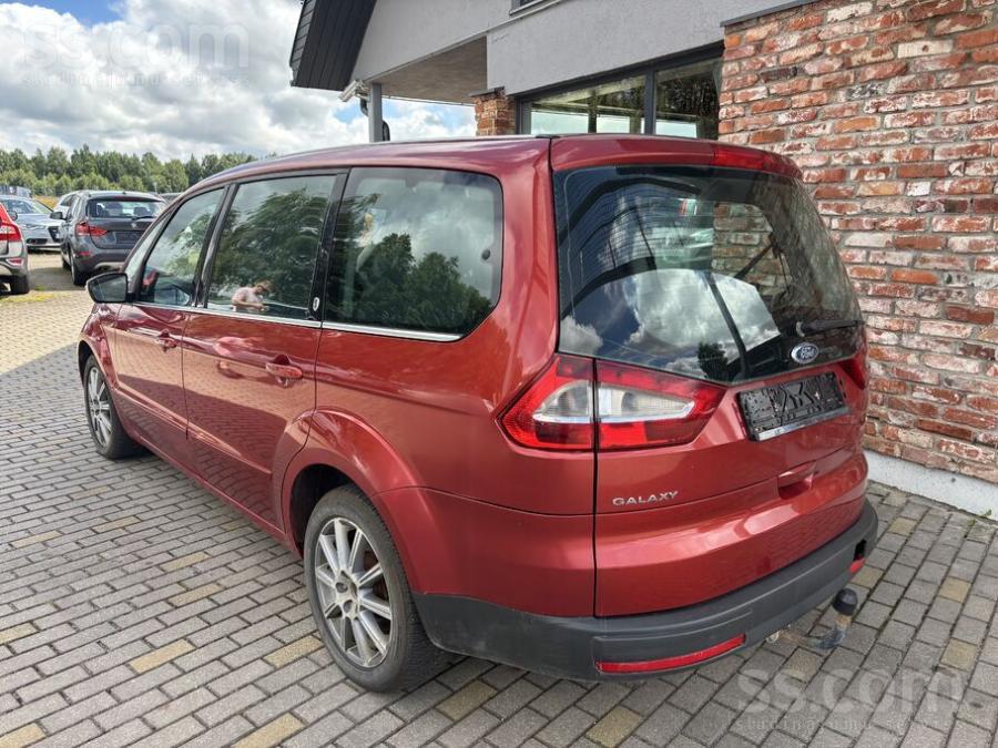 Red Ford Galaxy 2009 in Talsi, with an engine capacity of 2.00 L and mileage of 0 thousand km for 2770 €, photo 3 on AUTOMOTO.COM.LV