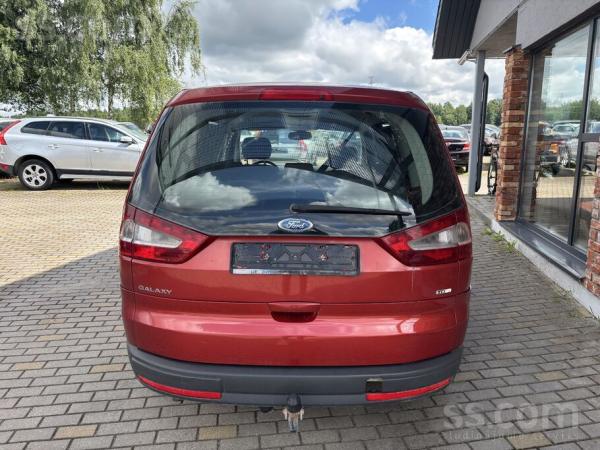 Red Ford Galaxy 2009 in Talsi, with an engine capacity of 2.00 L and mileage of 0 thousand km for 2770 €, photo 3 on AUTOMOTO.COM.LV