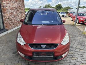 Red Ford Galaxy 2009 in Talsi, with an engine capacity of 2.00 L and mileage of 0 thousand km for 2770 €, photo 7 on AUTOMOTO.COM.LV