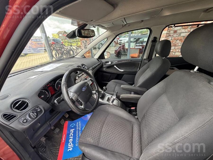 Red Ford Galaxy 2009 in Talsi, with an engine capacity of 2.00 L and mileage of 0 thousand km for 2770 €, photo 14 on AUTOMOTO.COM.LV