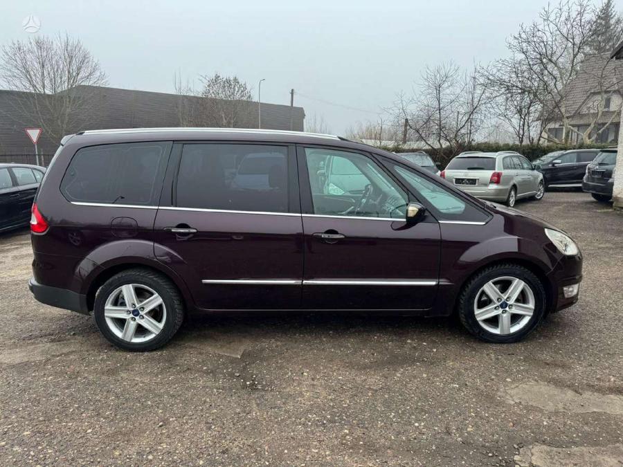 Sarkans Ford Galaxy 2011 Jurbarkas, ar dzinēja tilpumu 2.00 L un nobraukumu 267 tūkst. km par 5850 €, foto 4 vietnē AUTOMOTO.COM.LV