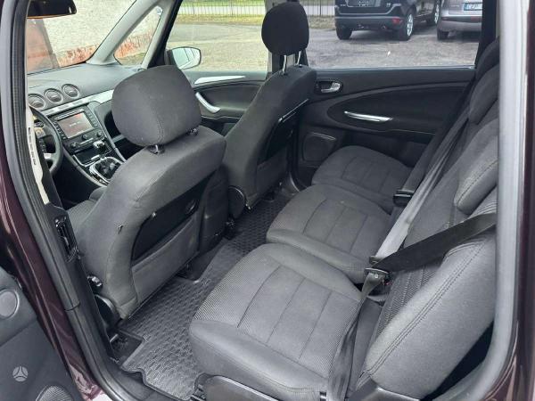 Sarkans Ford Galaxy 2011 Jurbarkas, ar dzinēja tilpumu 2.00 L un nobraukumu 267 tūkst. km par 5850 €, foto 8 vietnē AUTOMOTO.COM.LV