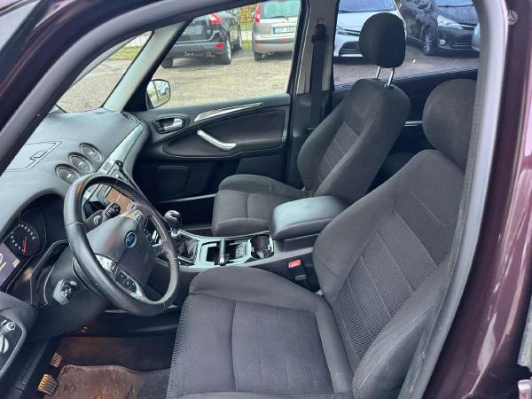 Sarkans Ford Galaxy 2011 Jurbarkas, ar dzinēja tilpumu 2.00 L un nobraukumu 267 tūkst. km par 5850 €, foto 9 vietnē AUTOMOTO.COM.LV