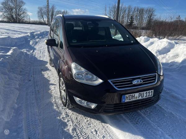 Sarkans Ford Galaxy 2011 Šauļi, ar dzinēja tilpumu 2.00 L un nobraukumu 270 tūkst. km par 3990 €, foto 7 vietnē AUTOMOTO.COM.LV