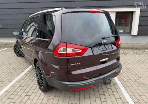 Red Ford Galaxy 2012 in Kaunas, with an engine capacity of 1.60 L and mileage of 266 thousand km for 6250 €, photo 4 on AUTOMOTO.COM.LV